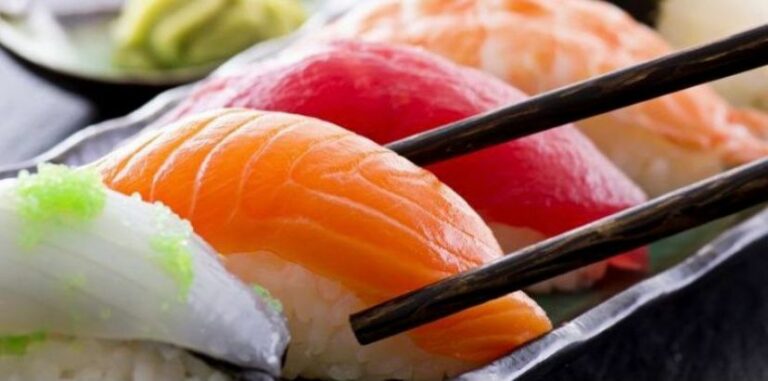 Mangiare sushi fa male alla salute: ecco perché - Benessere ...
